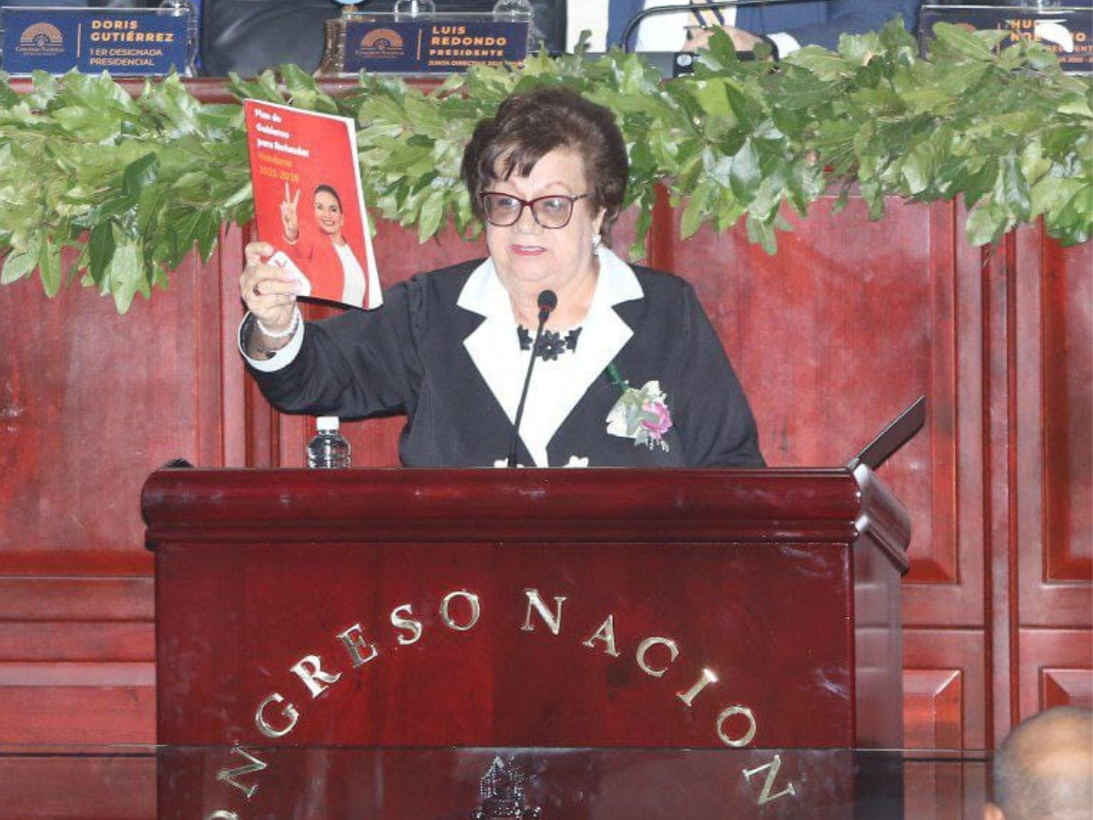 En el «Día de la Mujer Hondureña»: Doris Gutiérrez sólo pide tres ...